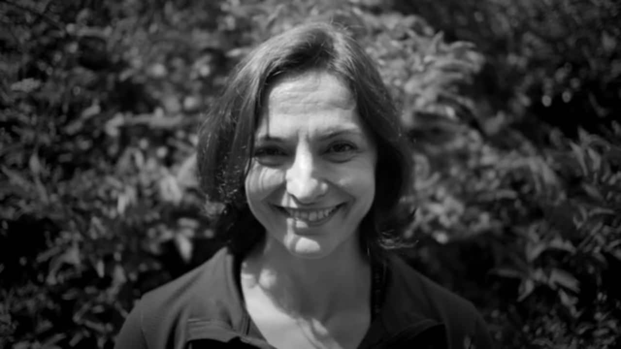 Dead Dog in a Suitcase (and other love songs) - Interview with Etta ...